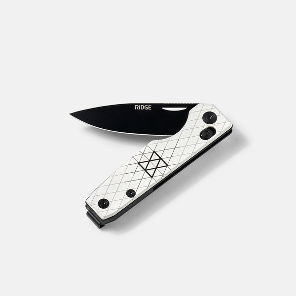 The Ridge Everyday Folder | Sharp & Lightweight